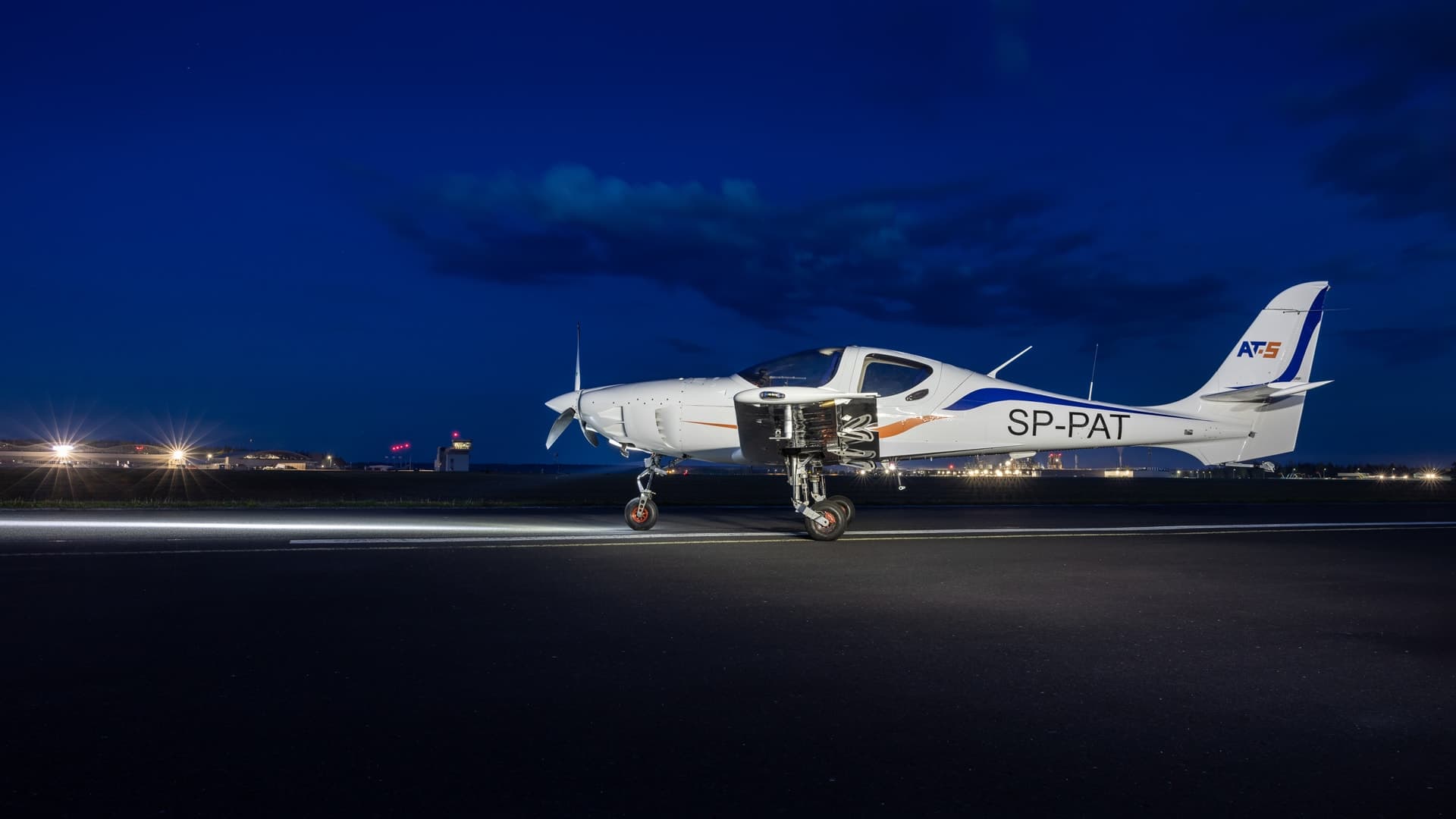 AT-5 - The new era of aviation